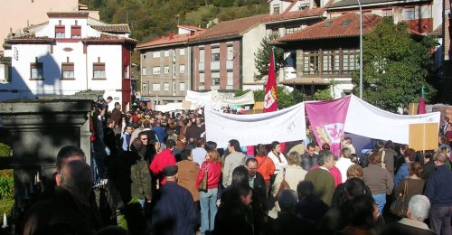 La Buyada Purpurina, and the winner ist: Red eléctrica Española